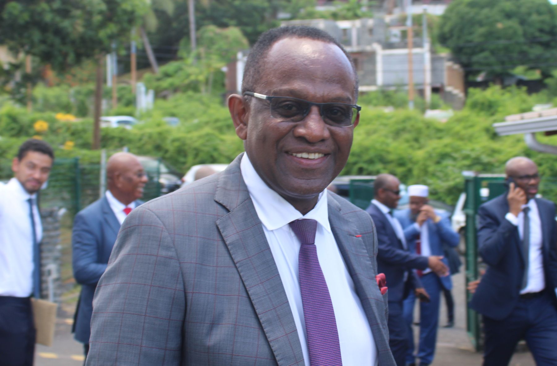 Saïd Omar Oili interpelle la ministre de l’Éducation nationale ...