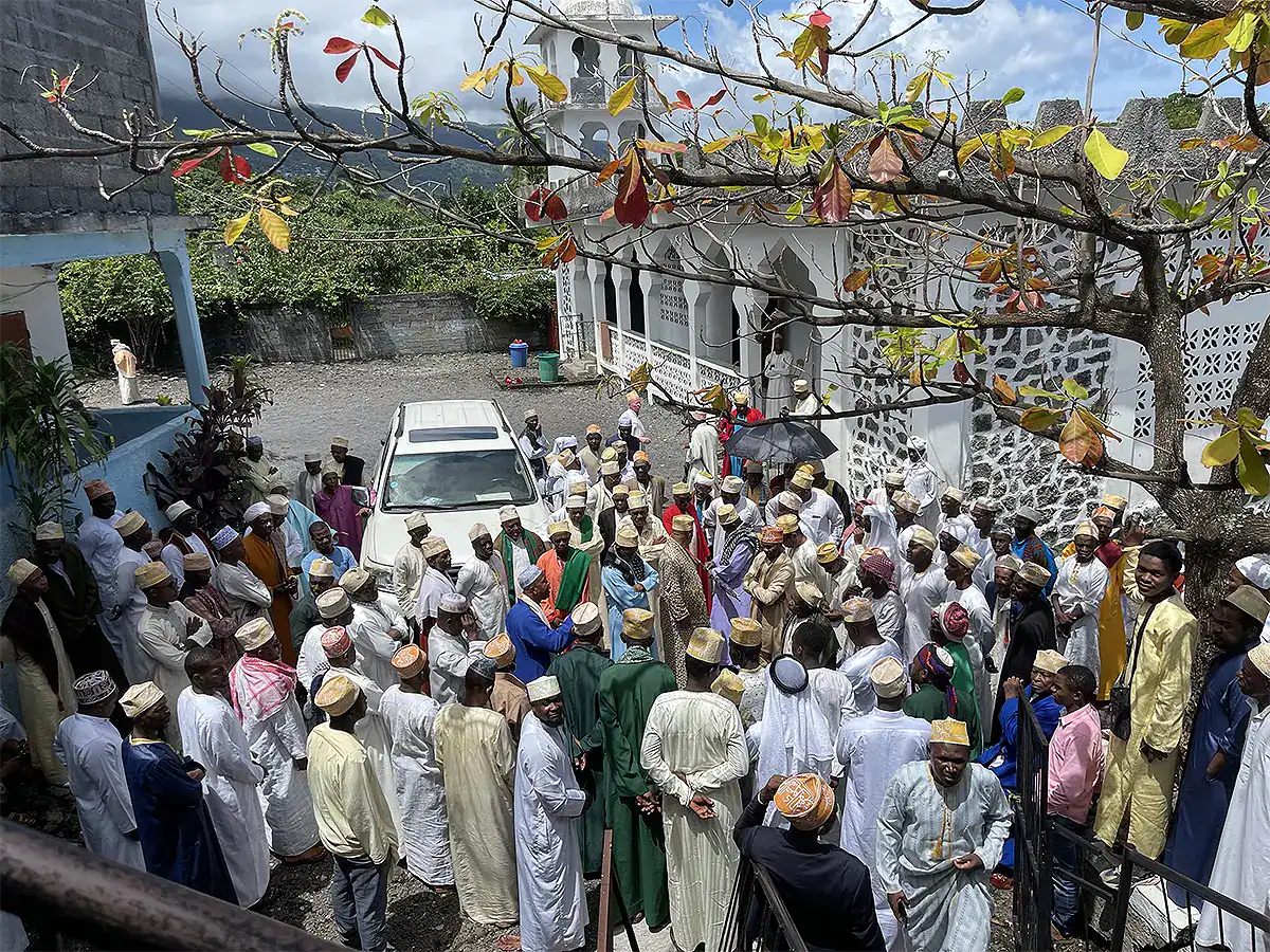Comores : un changement de l’heure de la prière hebdomadaire divise les ...