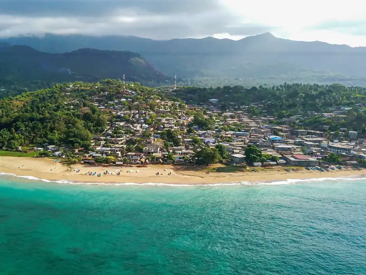 Comores : une américaine échappe à une agression sexuelle à Moheli ...