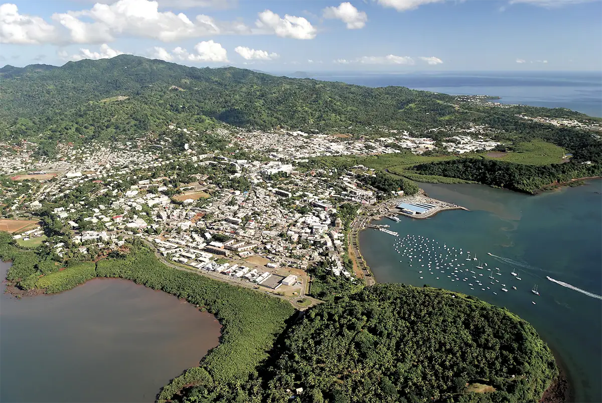 Un ticket unique à tarif modique pour circuler à travers Mayotte ...